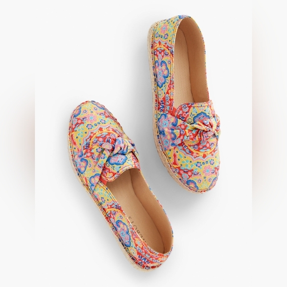 Talbots | Shoes | Talbots Izzy Knot Medallion Espadrilles Size 65 ...